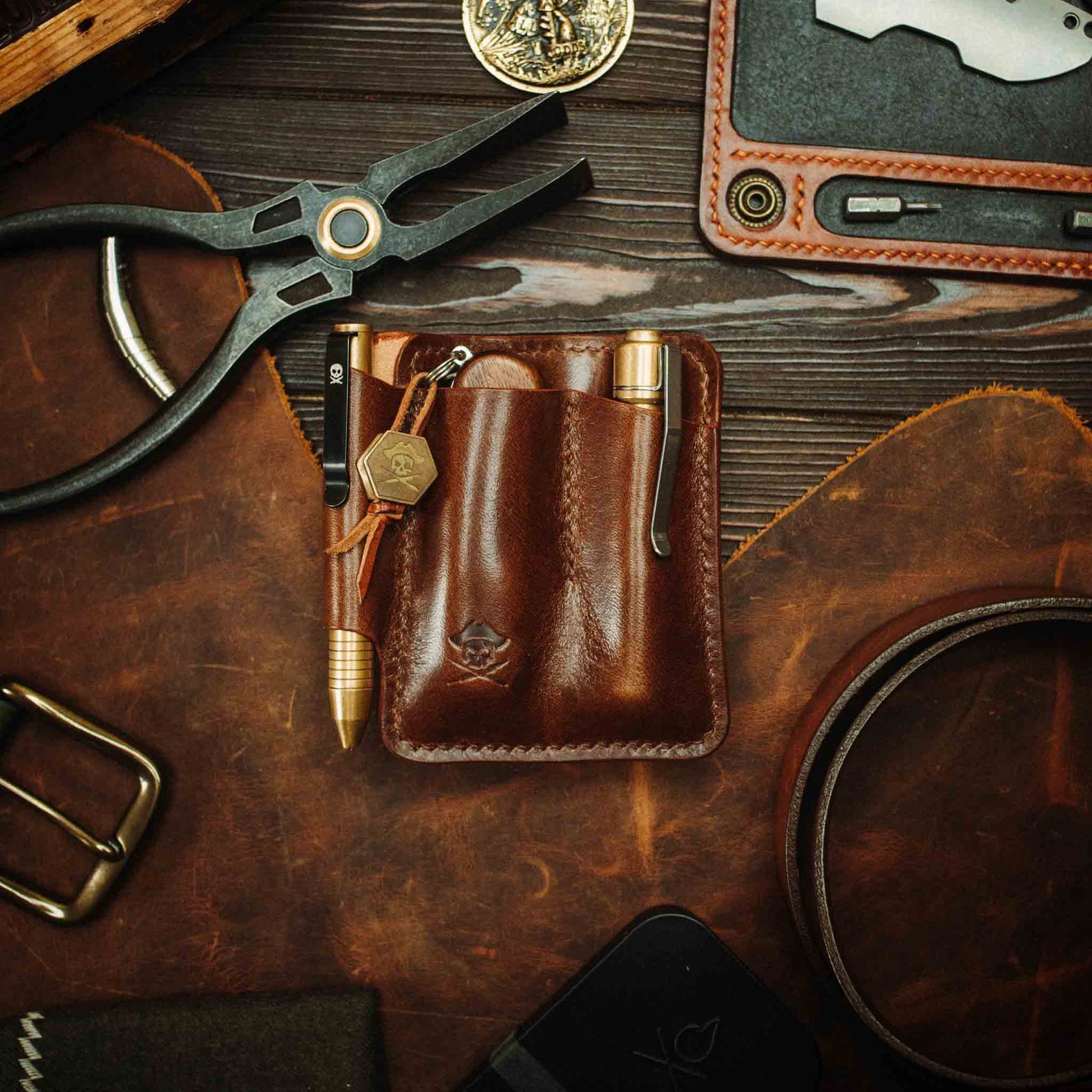 First Mate v2 - Leather EDC Organizer with Belt Attachment - Pirate Goods
