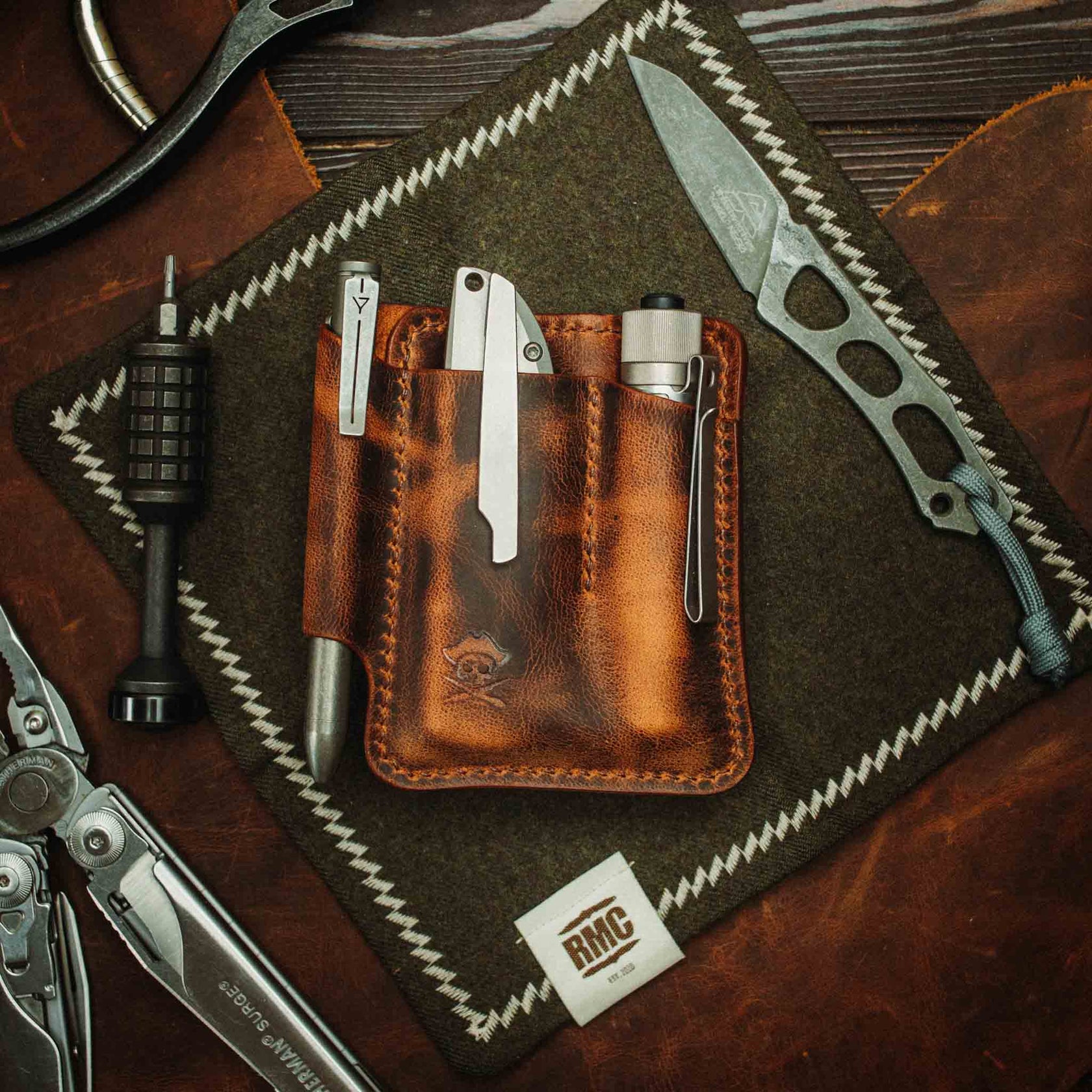 First Mate v2 - Leather EDC Organizer with Belt Attachment - Pirate Goods
