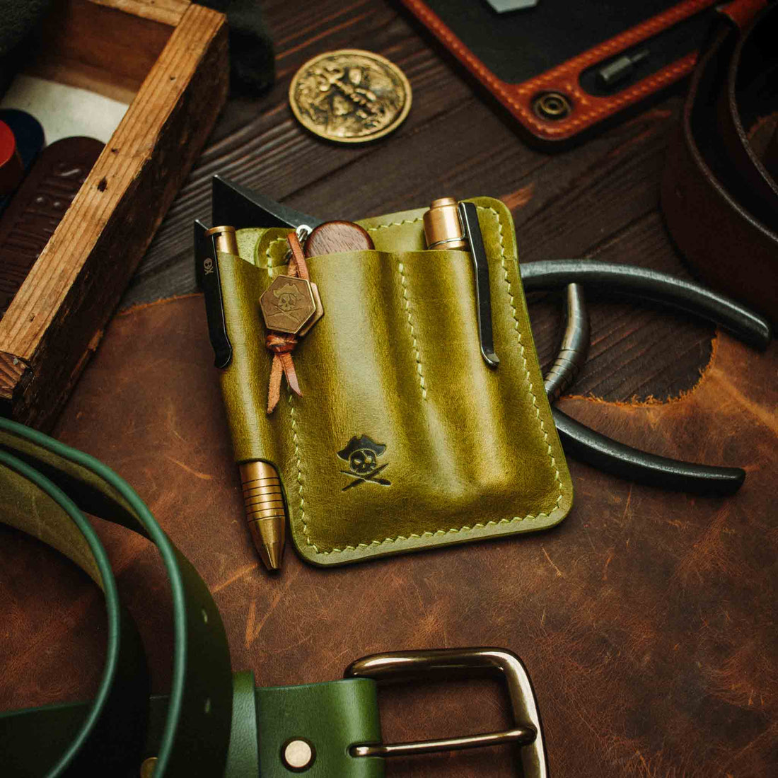 First Mate v2 - Leather EDC Organizer with Belt Attachment - Pirate Goods